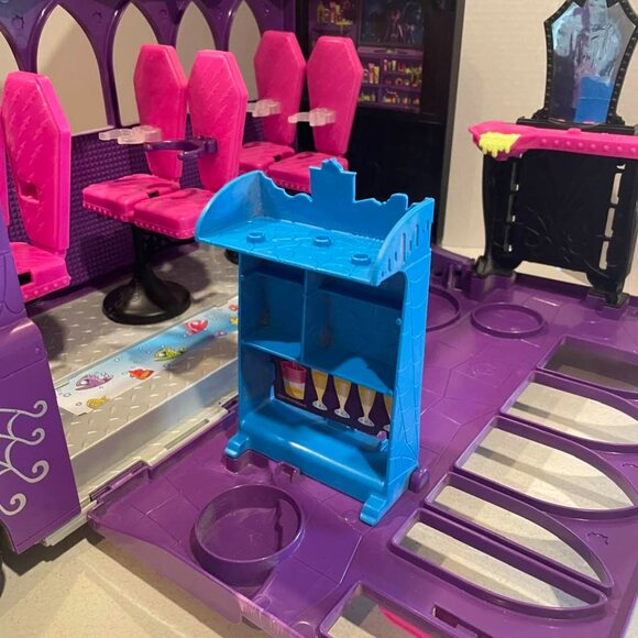 monster high | Toys | Big Monster High Deluxe School Bus Mobile Salon ...